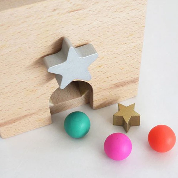 Gatcha Gatcha Wooden Gumball Machine – The Modern Playroom