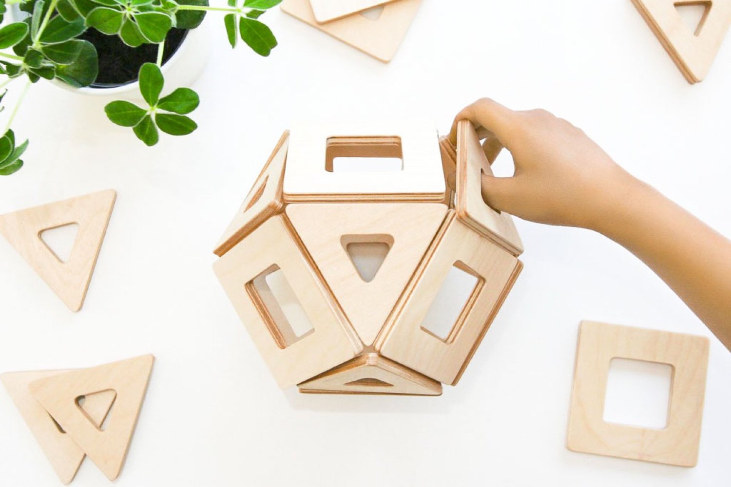 Earthtiles 32 piece set – The Modern Playroom